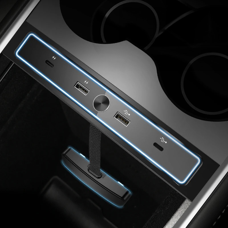 Tesla 4-in-1 USB Hub: Dé Premium Accessoire voor Model 3/Y in Nederland ...